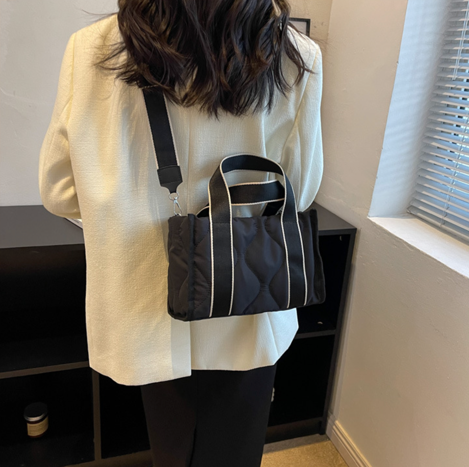 Melinda Embroidered Shoulder Bag | ClaudiaG Collection